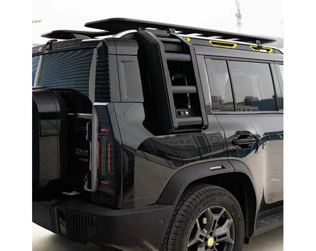 Jetour T2 Aluminum Folding Ladder - Versatile Body Kit Accessory